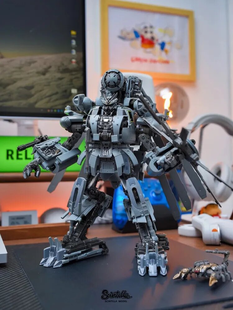 Блэкаут Трансформер Transformers Prime Модель робота-трансформера из ABS пластика — фото 1