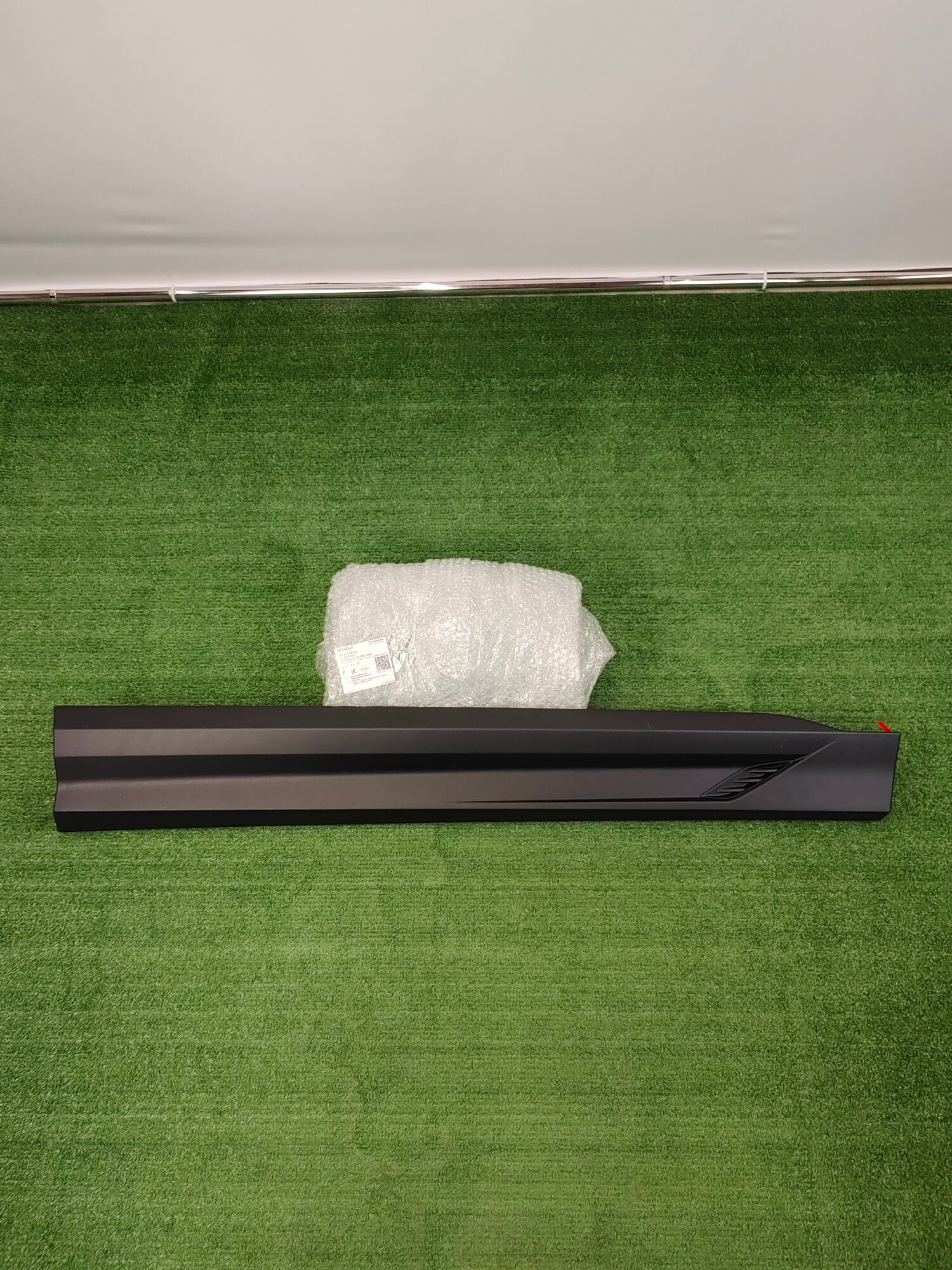 GEELY Накладка двери передней правой Geely Coolray рестайлинг 5075078500