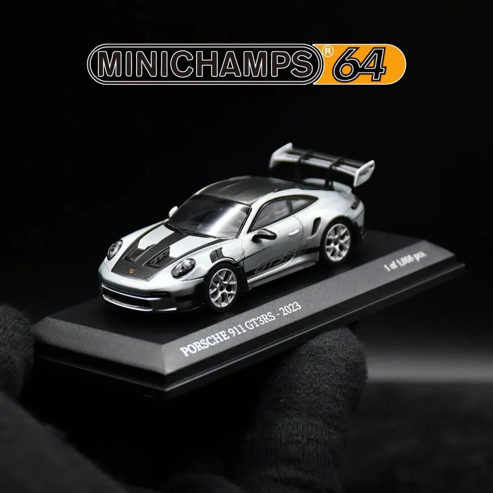 Машинка металлическая модель Minichamps 1:64 Porsche 911 (992) GT3 RS silver