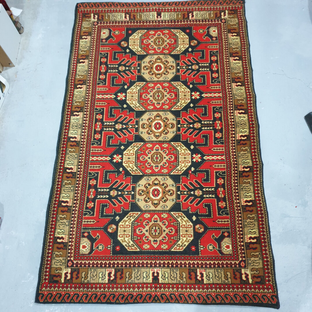 Шерстяной ковер из СССР. 250х150 см.