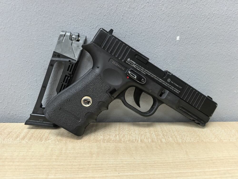 Пневматический пистолет BORNER W119 (Glock 17), кал. 4,5 мм 8.2222 Б/У уценка
