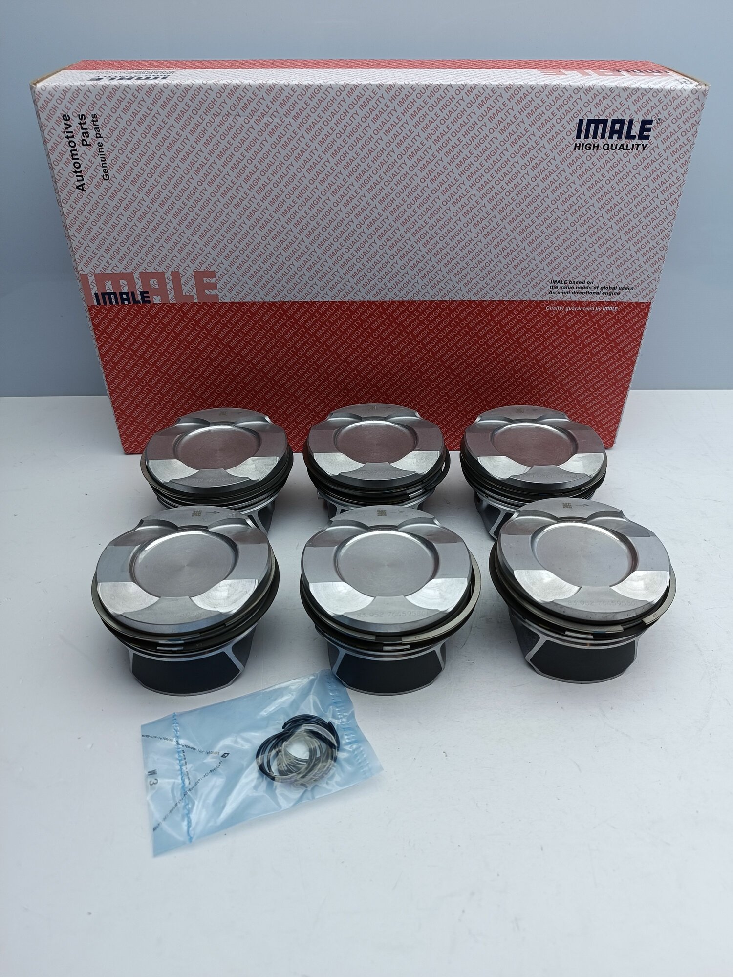 Комплект новых поршней BMW N55 B30 IMALE/IMLENG I04001009 11258619196