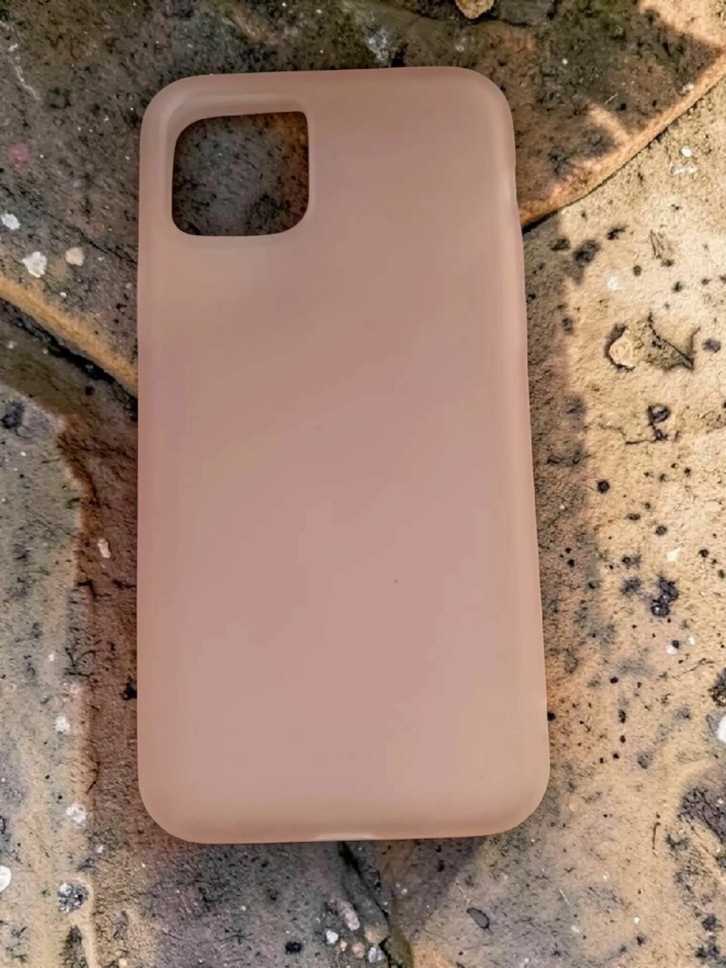 Чехол для iPhone 11 Pro ( айфон одиннадцать про ), полупрозрачный розовый.