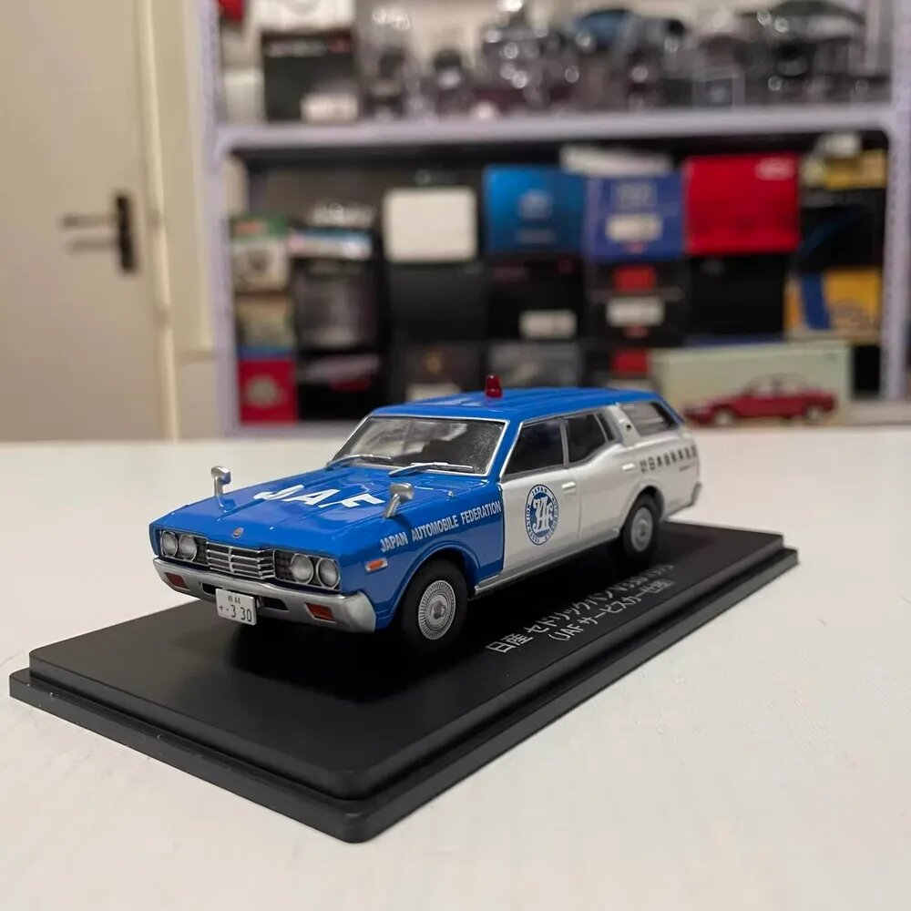 1:43 Hachette Nissan Cedric V330 JAF Diecast Model Модель коллекционная-без упаковочной коробки
