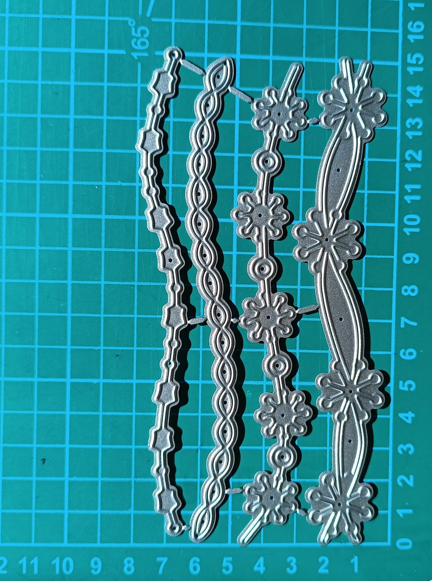 Нож для скрапбукинга 2-ZHGZ9252, размер 15,4*8,1 см, для машинки для вырубки.