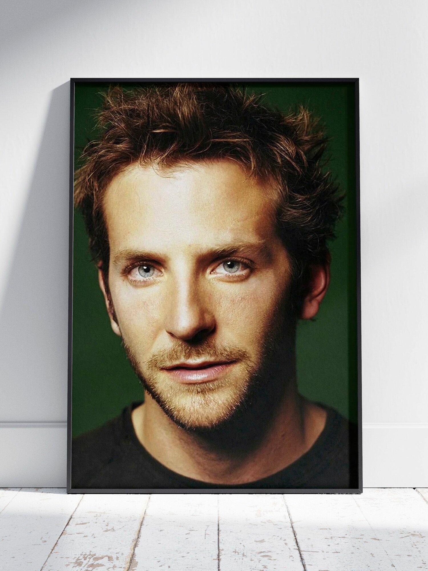 Плакат на стену для интерьера Брэдли Купер (Bradley Cooper 40) - Постер по актеру фильма, кино, сериала формата A4 (21x30 см)