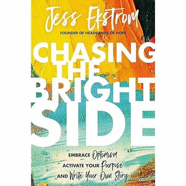 Chasing the Bright Side: Embrace Optimism, Activate Your Purpose, and Write Your Own Story，Reprinted paperback book