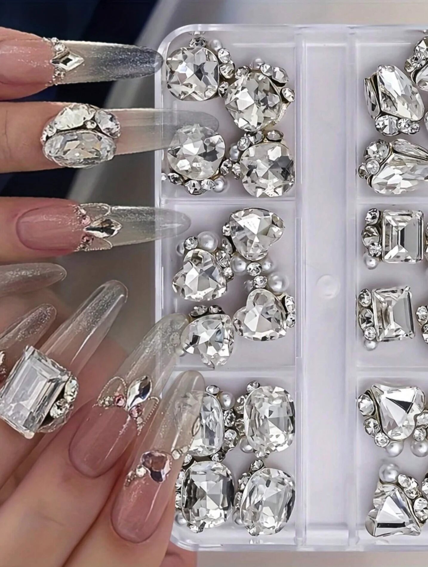 Стразы для маникюра Swarovski 24шт
