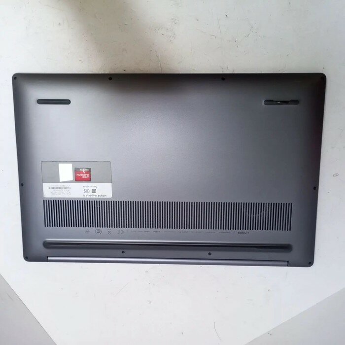 Ноутбук Honor MagicBook 16 — фото 1