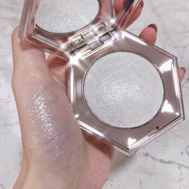 Хайлайтер для тела Rihanna Diamond, перламутровое сияние для ключиц и шеи, сверкающий хайлайтер для лица, мерцающий контурный эффект.