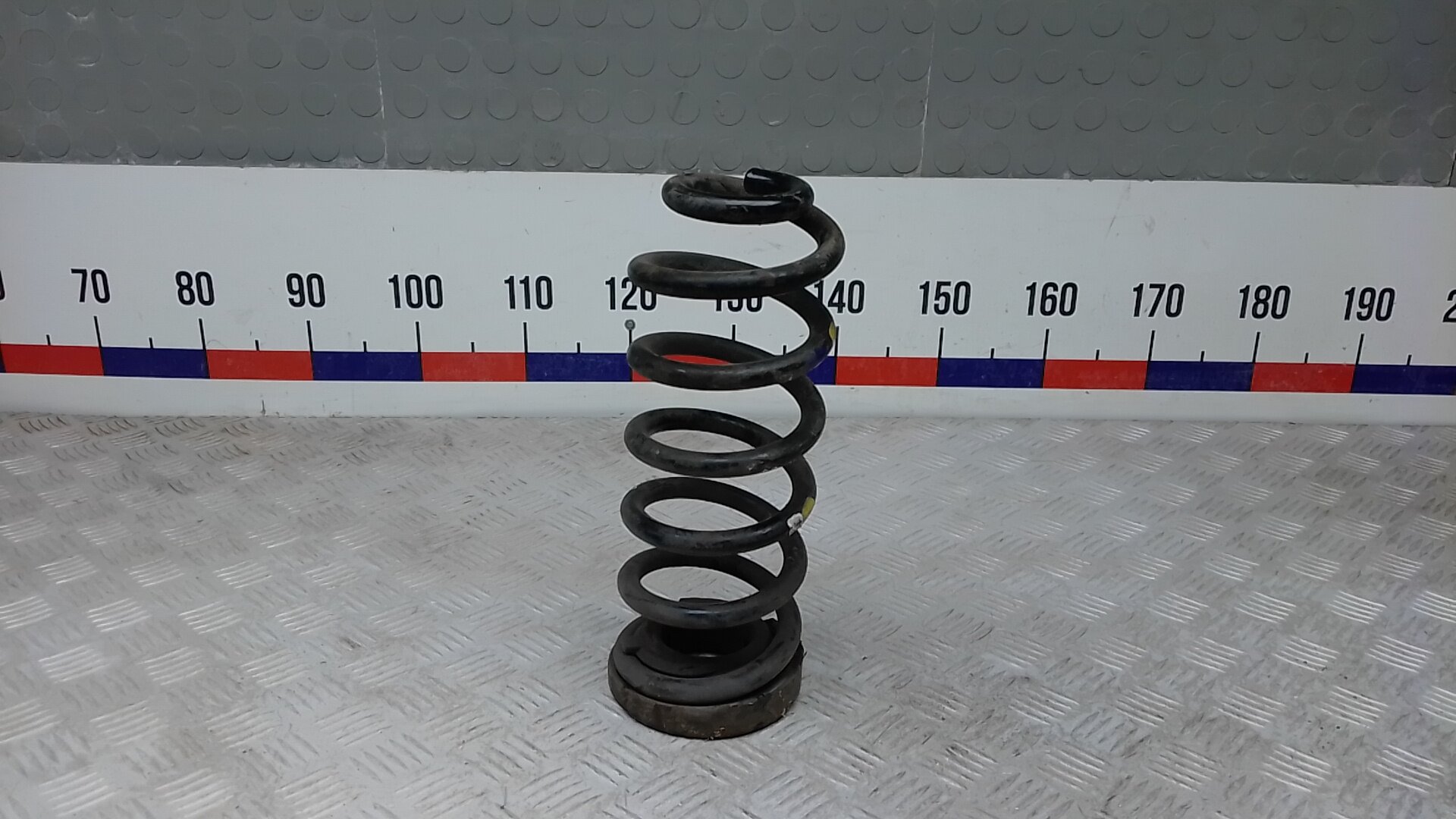 Пружина задняя HYUNDAI TUCSON TL, Номер 55350D7CA0