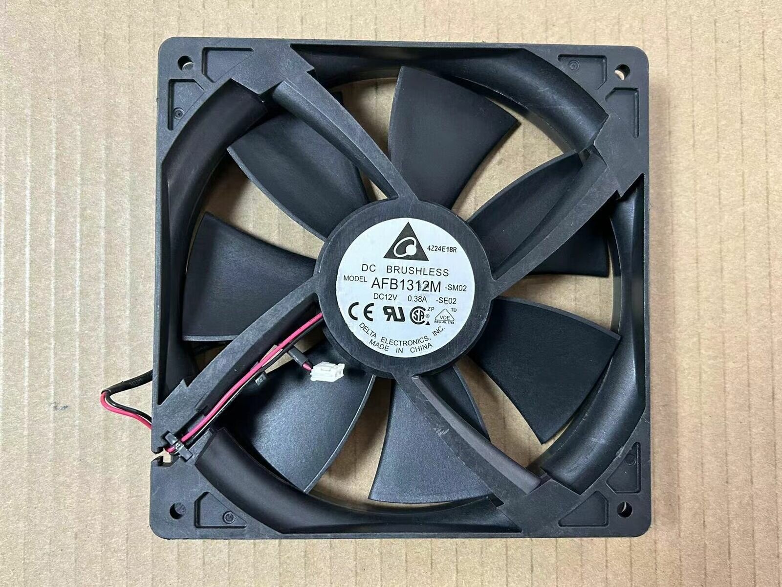 Для Delta 13525 AFB1312M 13,5 см 135 мм DC 12V 0.38A 2Wie Case осевой вентиляторы -