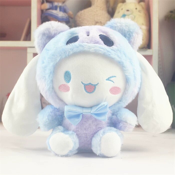 Новая плюшевая игрушка в японском стиле от Miniso: радужная кукла Cinnamoroll и маленькая белая собачка My Melody.