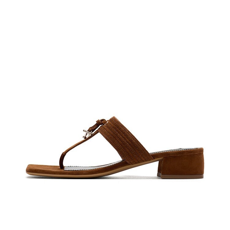 Шлёпанцы