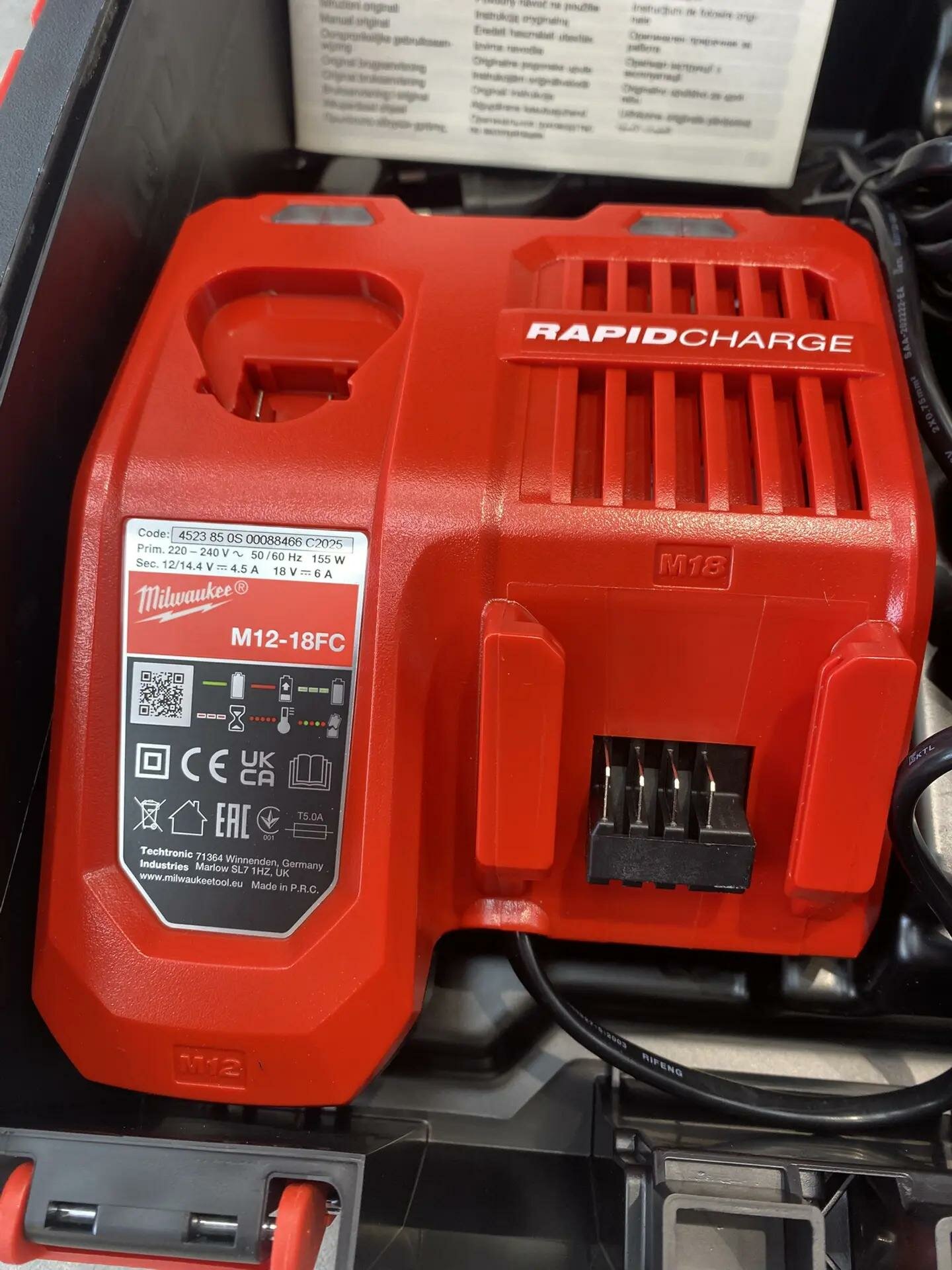 Ударный гайковерт Milwaukee M18 Onefhiwf34, 18В, 2 аккумулятора, в кейсе — фото 1