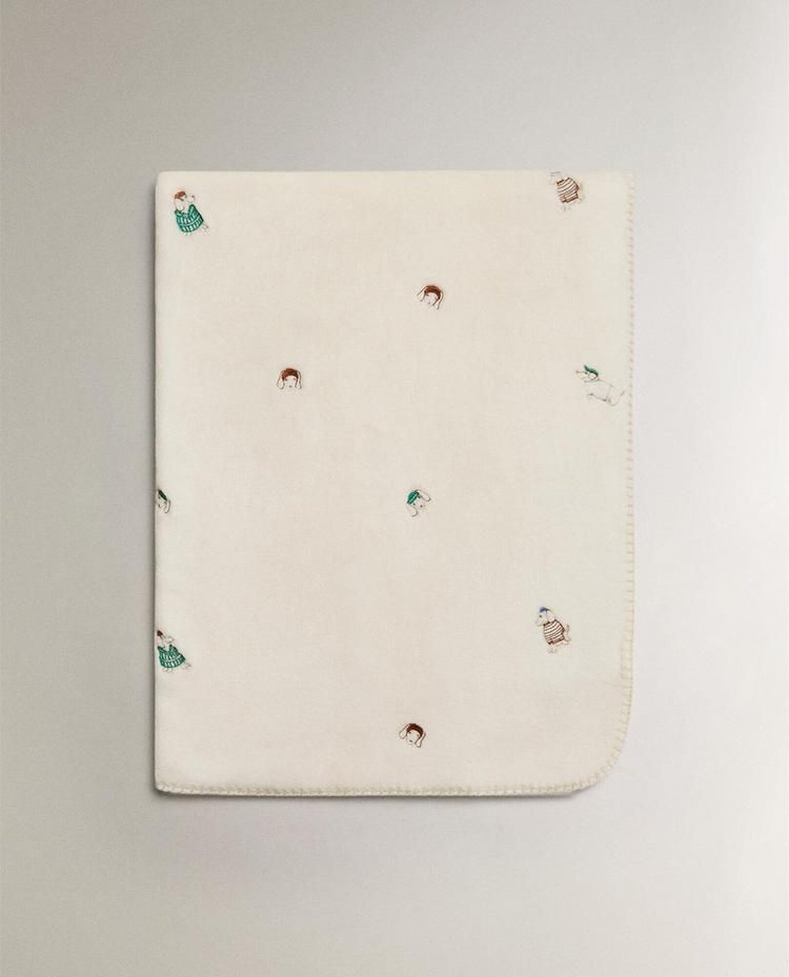 Детский плед ZARA HOME THE SUMMER CLUB 4601/004/712 - с изображением собак, 90 x 120 см, кремовый