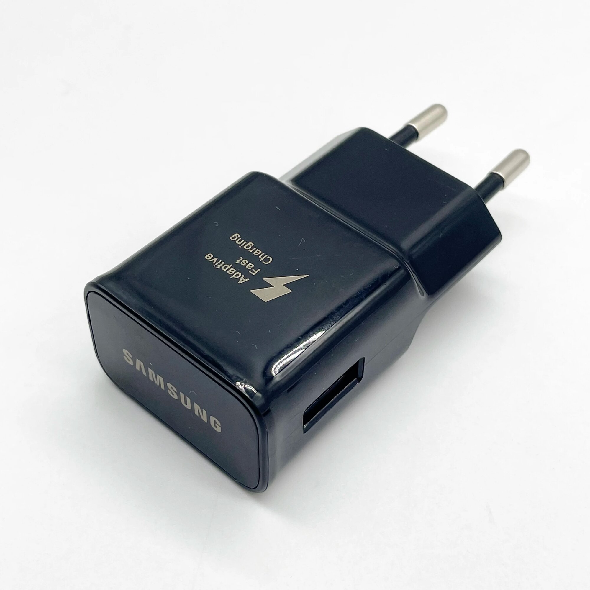 Зарядное устройство Samsung 15W 9V/1.67A для быстрой зарядки, совместимое с Черный, Only EU Charger