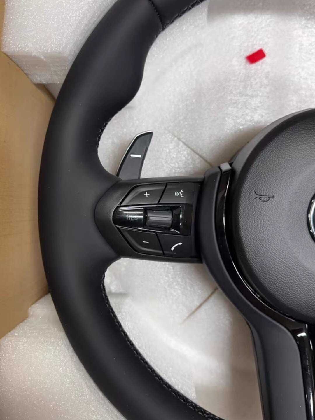 Рулевое колесо в сборе для BMW E70, E71, E84, E87, E89, E90, E91, E92, E93 — фото 1
