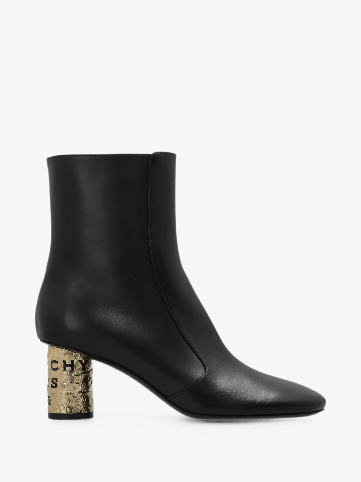 Ботинки GIVENCHY Leather ankle boots