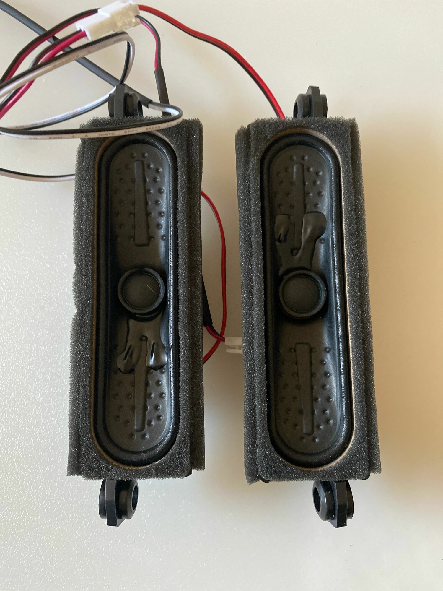 Динамик комплект 2 шт, для ТВ Doffler 40KFS57