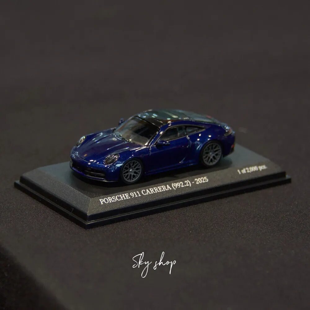 Машинка Minichamps 1:64 Porsche 911 (992.2) Carrera 2025 Blue Metallic