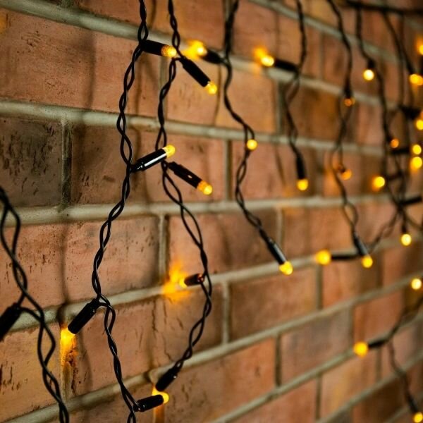 Гирлянда светодиодная NEON-NIGHT Айсикл (бахрома) 176 LED, 4,8х0,6м Желтый