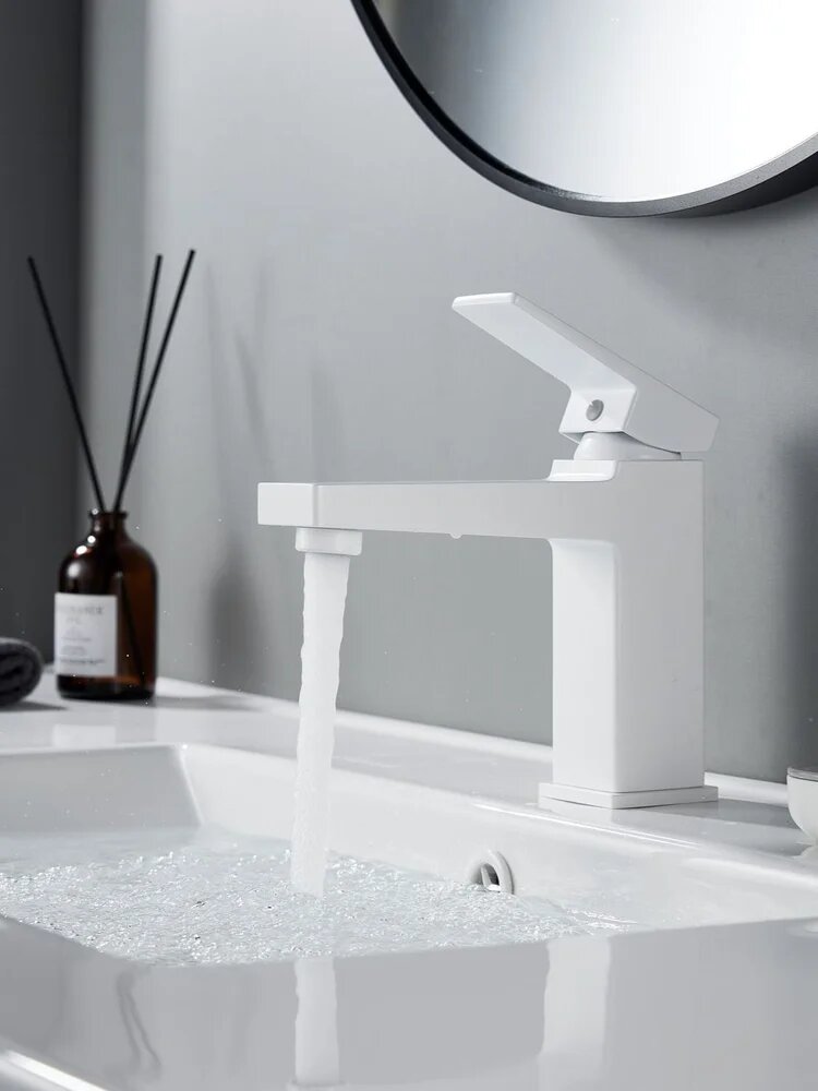 Смеситель для раковины Rose R2801C, белый