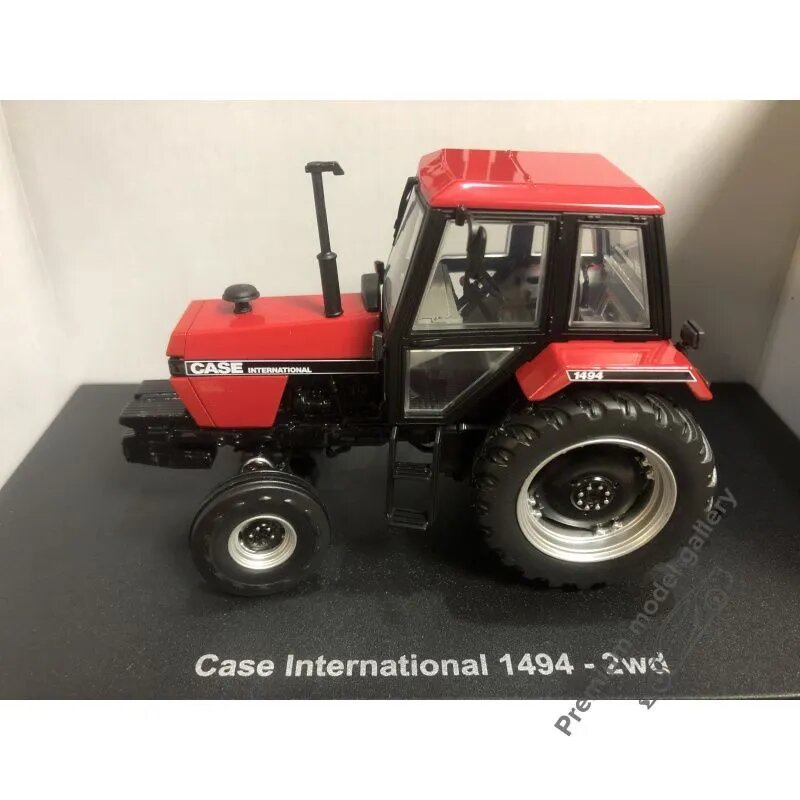 UH 1:32 1494-2WD Трактор Case, модель сельскохозяйственного транспортного средства из сплава, игрушечная 6209