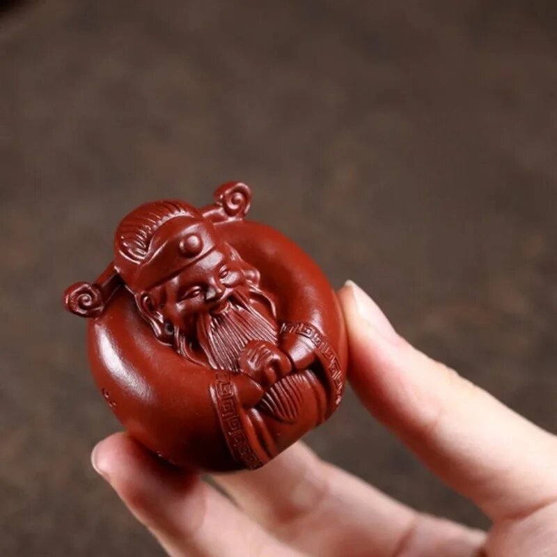 Фигурка из фиолетовой глины «Маленький Бог Богатства»