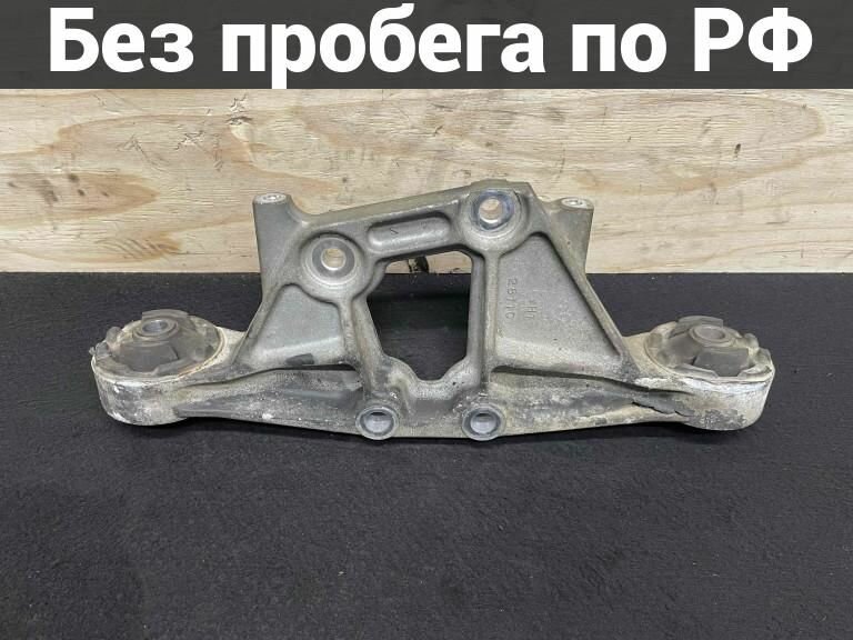 Подушка редуктора задняя Toyota Noah ZRR85 3ZRFAE