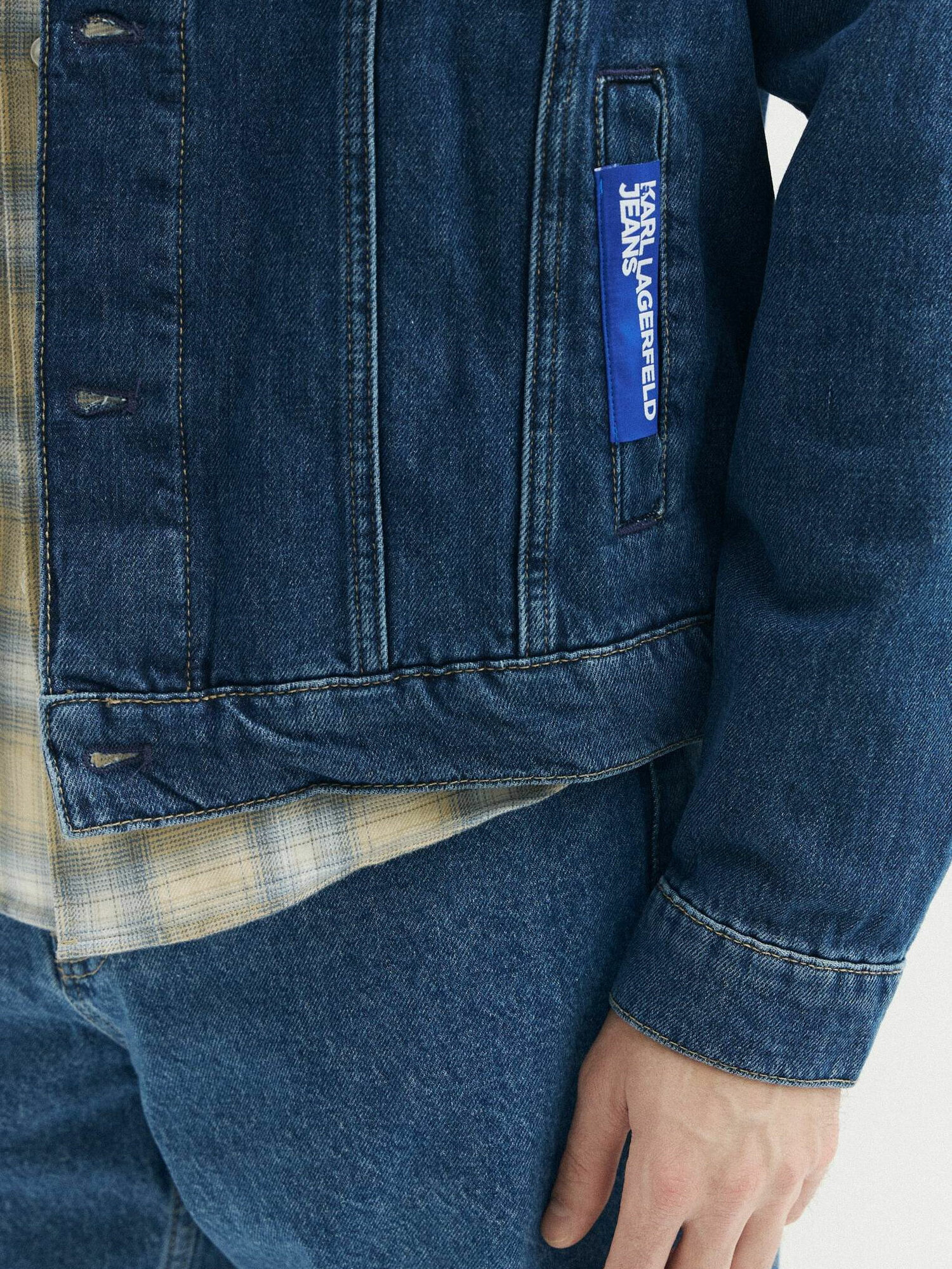 Куртка джинсовая KARL LAGERFELD JEANS, размер M, синий — фото 1