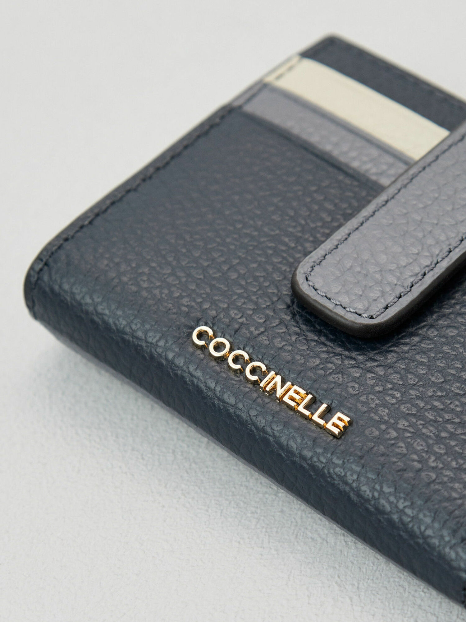 Кошелек COCCINELLE, черный — фото 1
