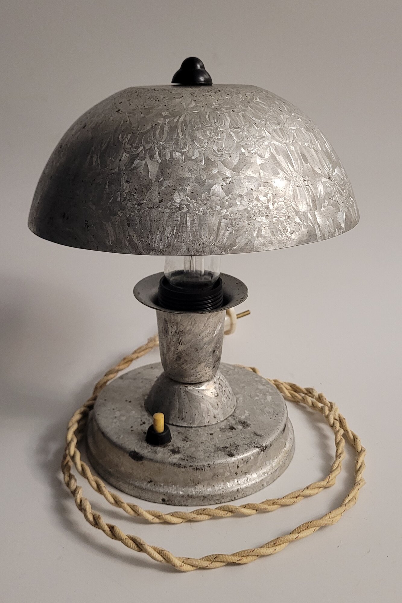 Настольная лампа "Грибок", СССР, 1966 г, антиквариат, металл, серебристая