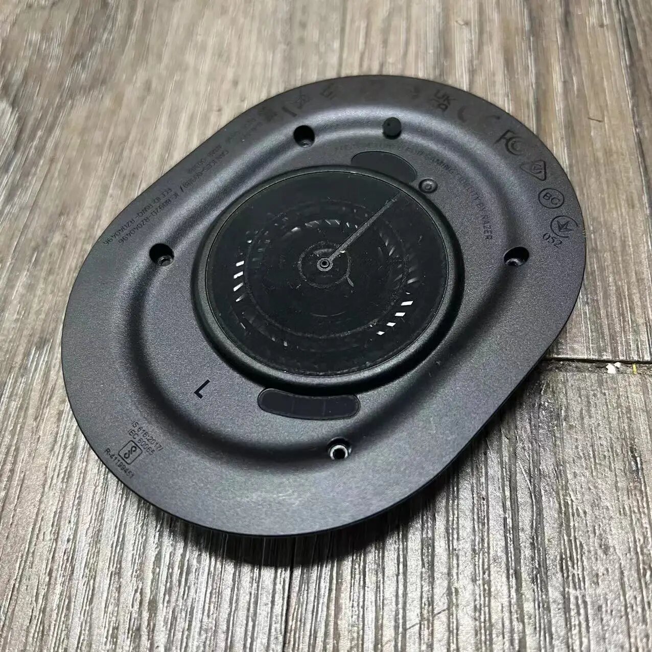 Динамик Razer Blackshark V2 HYPERSPEED, Black Left side