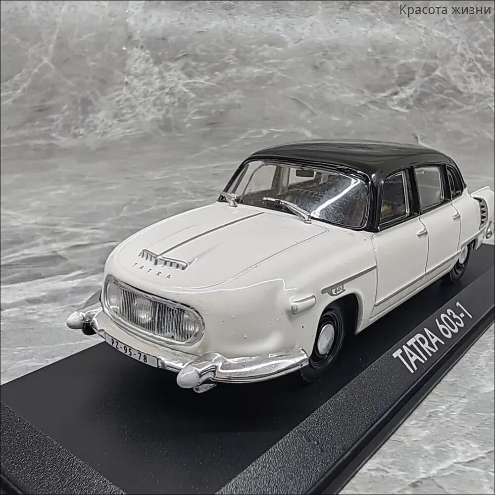 Коллекционная масштабная модель автомобиля 1:43, металлическая машинка для коллекции и подарка