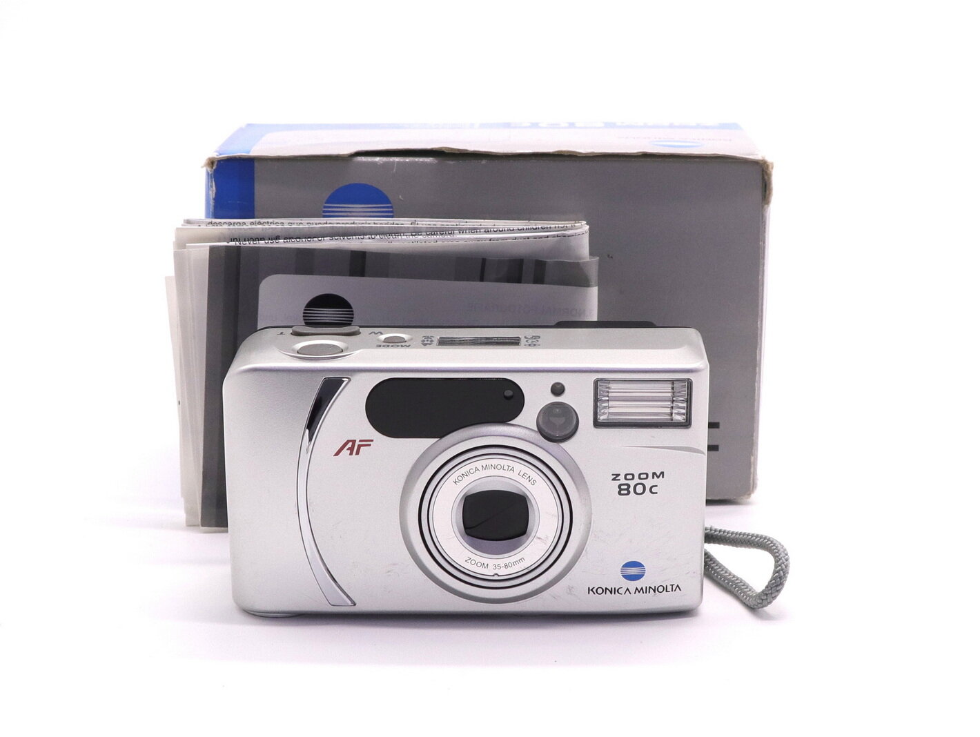 Камера Konica Minolta Zoom 80c в упаковке
