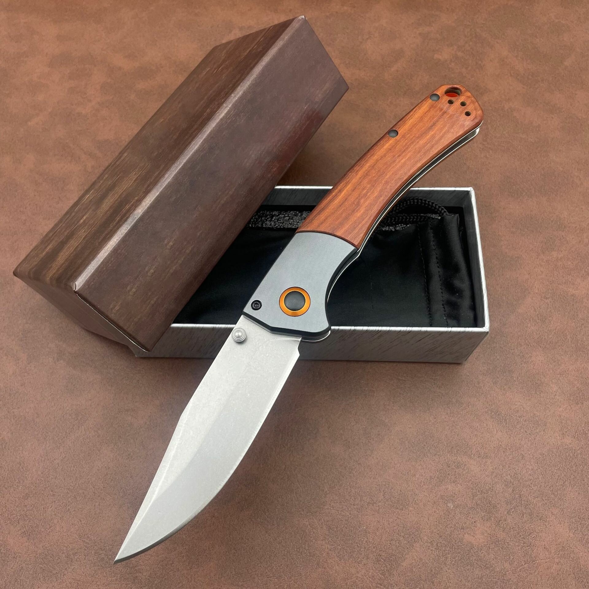 Benchmade15080 Компактный острый складной нож карманного формата, удобен для кемпинга, повседневного ношения и очистки фруктов