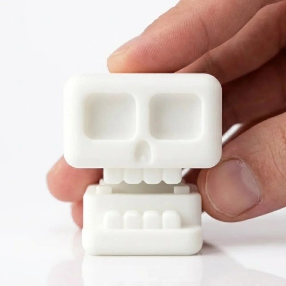 Skull Clicker Антистресс игрушка Белый, White