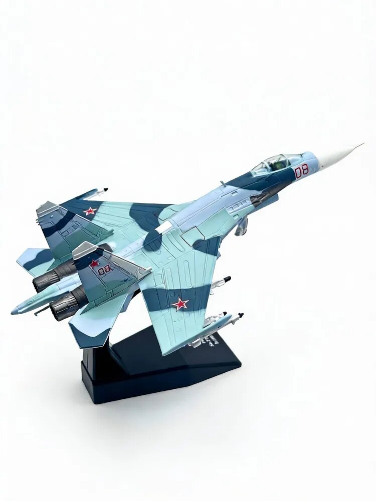 Модель тяжелого истребителя Су-27 в масштабе 1/100, подходящая для любителей военной техники, украшения дома и подарка для мужчин.