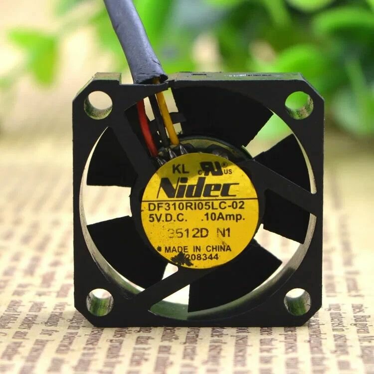 Nidec DF310RI05LC-02 5V 0.10A 3010 3 см, вентилятор охлаждения -