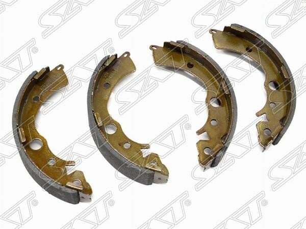 Колодки тормозные барабанные SAT ST-43153-S04-003 Honda Civic 83-00 / Civic Ferio 95-00
