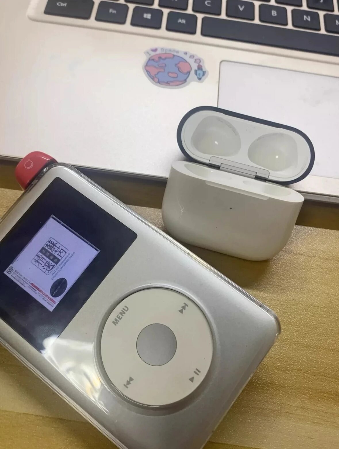 Bluetooth-адаптер для iPod
