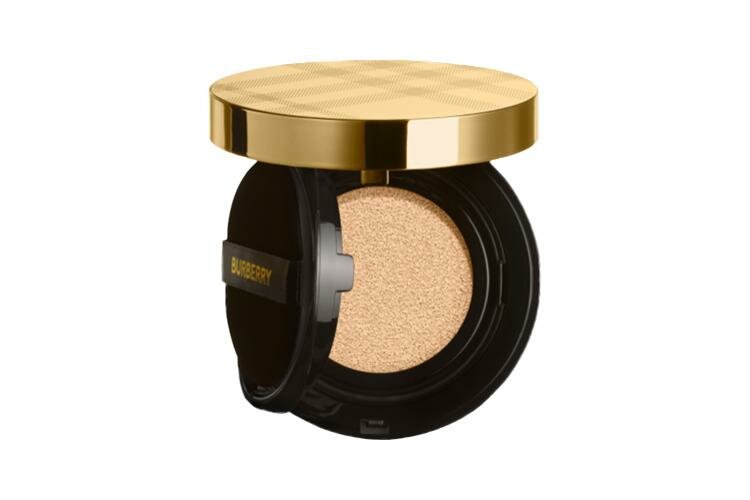 Тональная подушка женская Burberry Matte Millionaire, 14 г