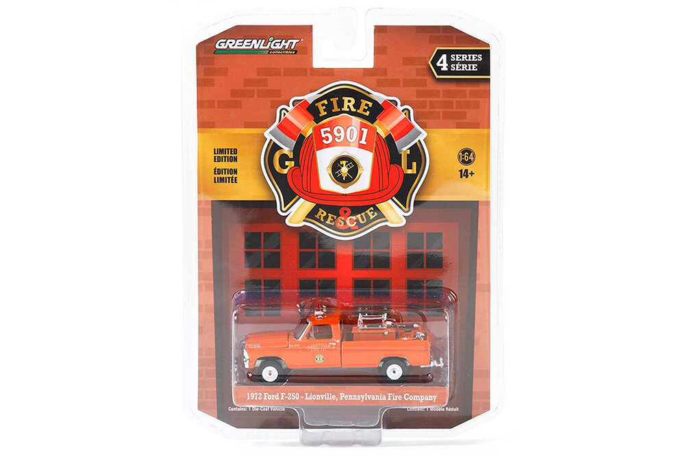 Модель коллекционная Ford F-250 пикап с пожарным оборудованием "lionville fire company" 1972 (длина модели 6-10 см)