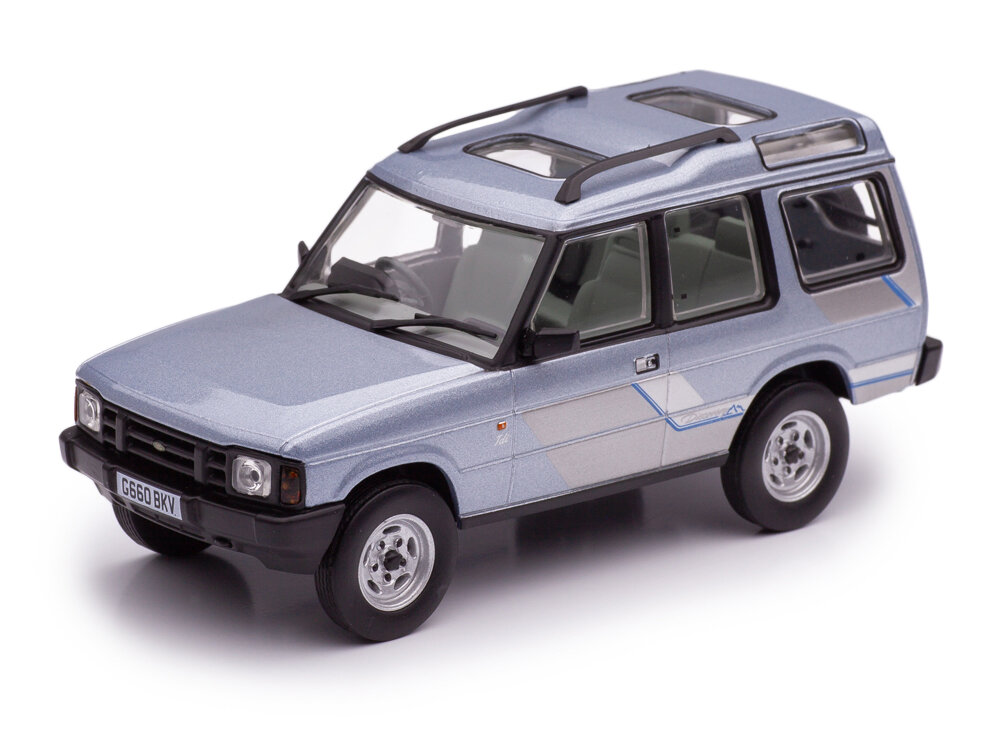 Модель коллекционная OXFORD Land rover discovery 1 4X4 1998 light blue