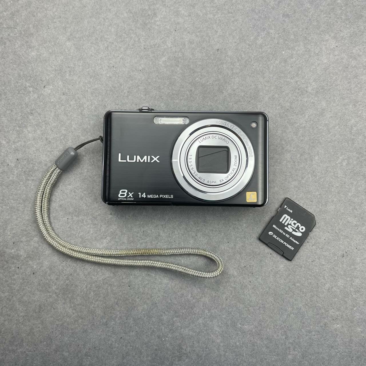 Цифровой компактный фотоаппарат Panasonic Lumix DMC-FS30