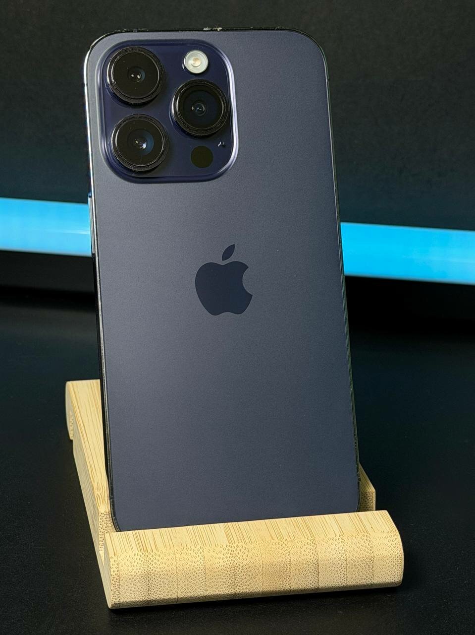 Смартфон Apple iPhone 14 Pro, 256 ГБ, eSIM, фиолетовый