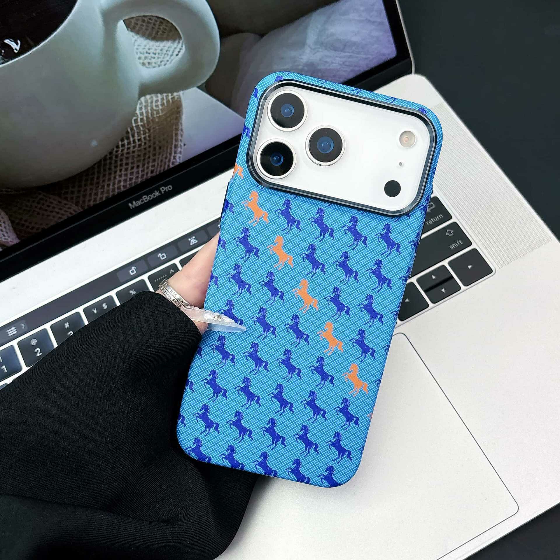 Чехол Ultra-Slim, для iPhone 17 Pro Max, синий / Happiness Rides Amber Високосный год лошади