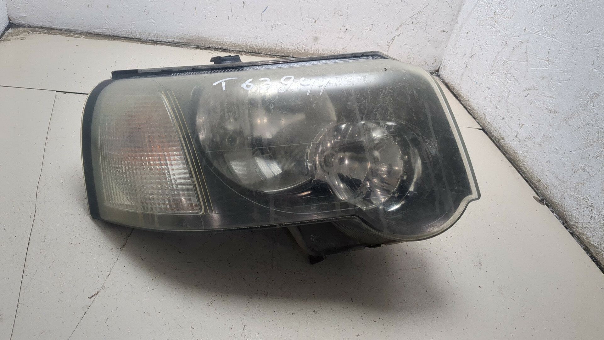 Фара (передняя) правая Land Rover Freelander 1 Б/У