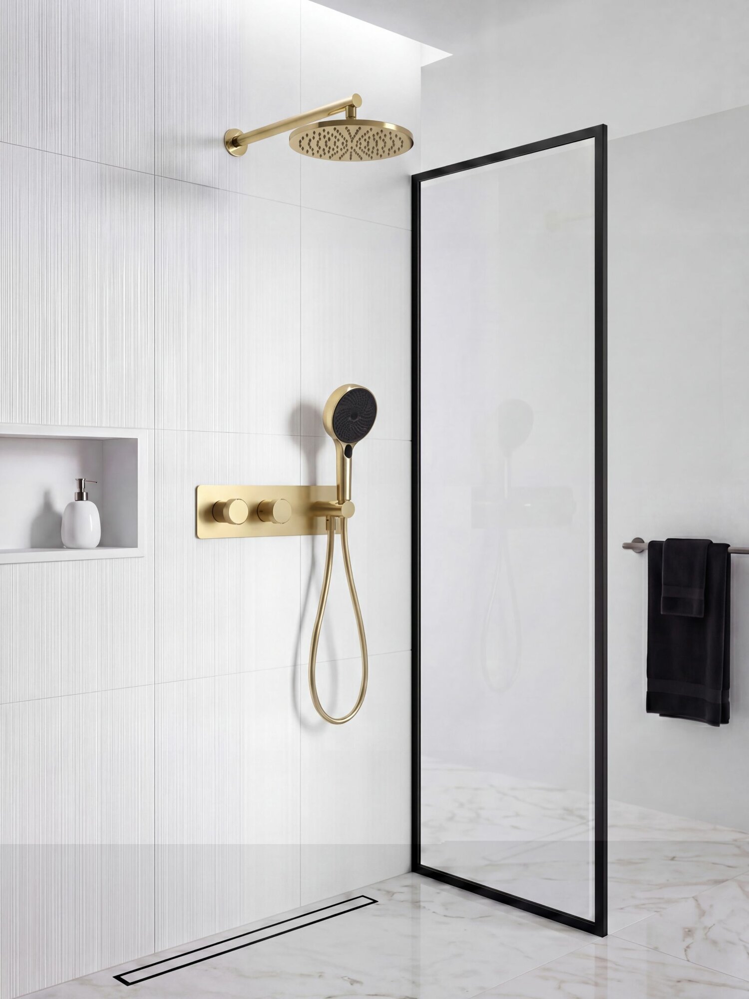 Душевая система с тропическим и ручным душем ALTROBAGNO, матовое золото